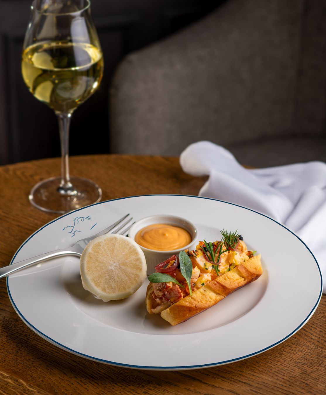 Cocktail Bar Windermere | Lakeside Lounge at Langdale Chase